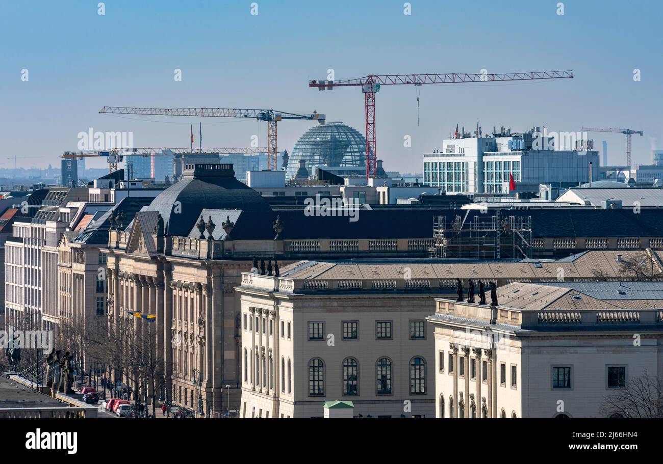 View from the roof terrace of the City Palace to the dome of the ...