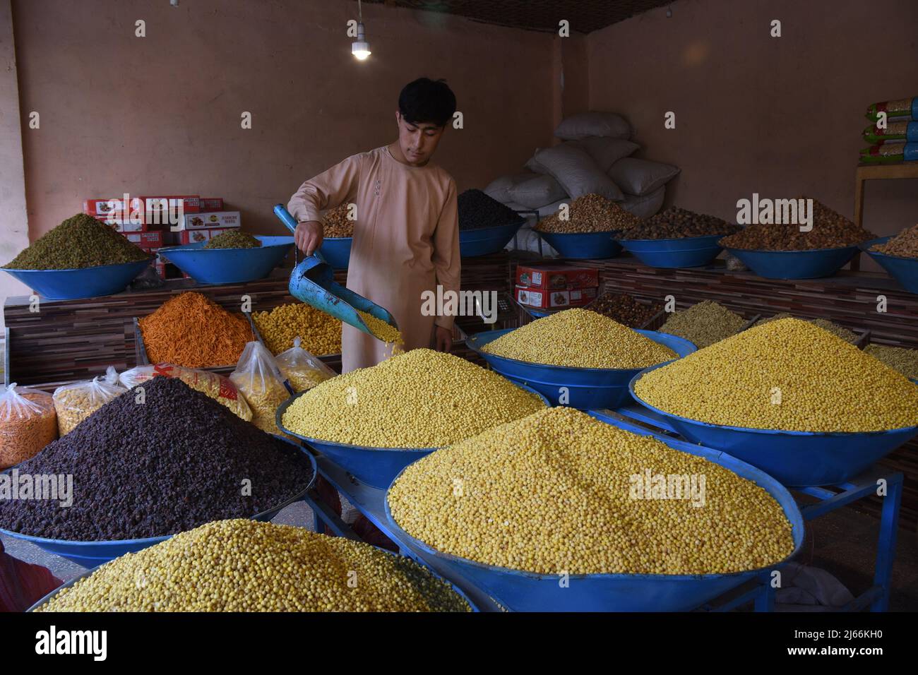 Mazar I Sharif. 28th Apr, 2022. A stall selling dried fruits and nuts ...
