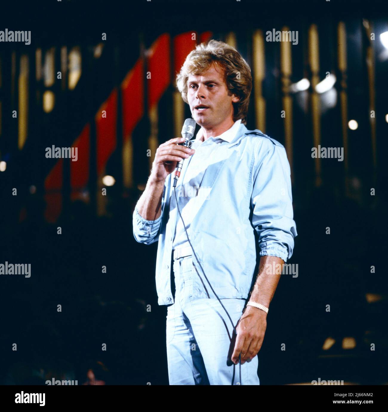 Hitparade, ZDF Musiksendung, Deutschland, 1980, Sänger Tony Holiday ...