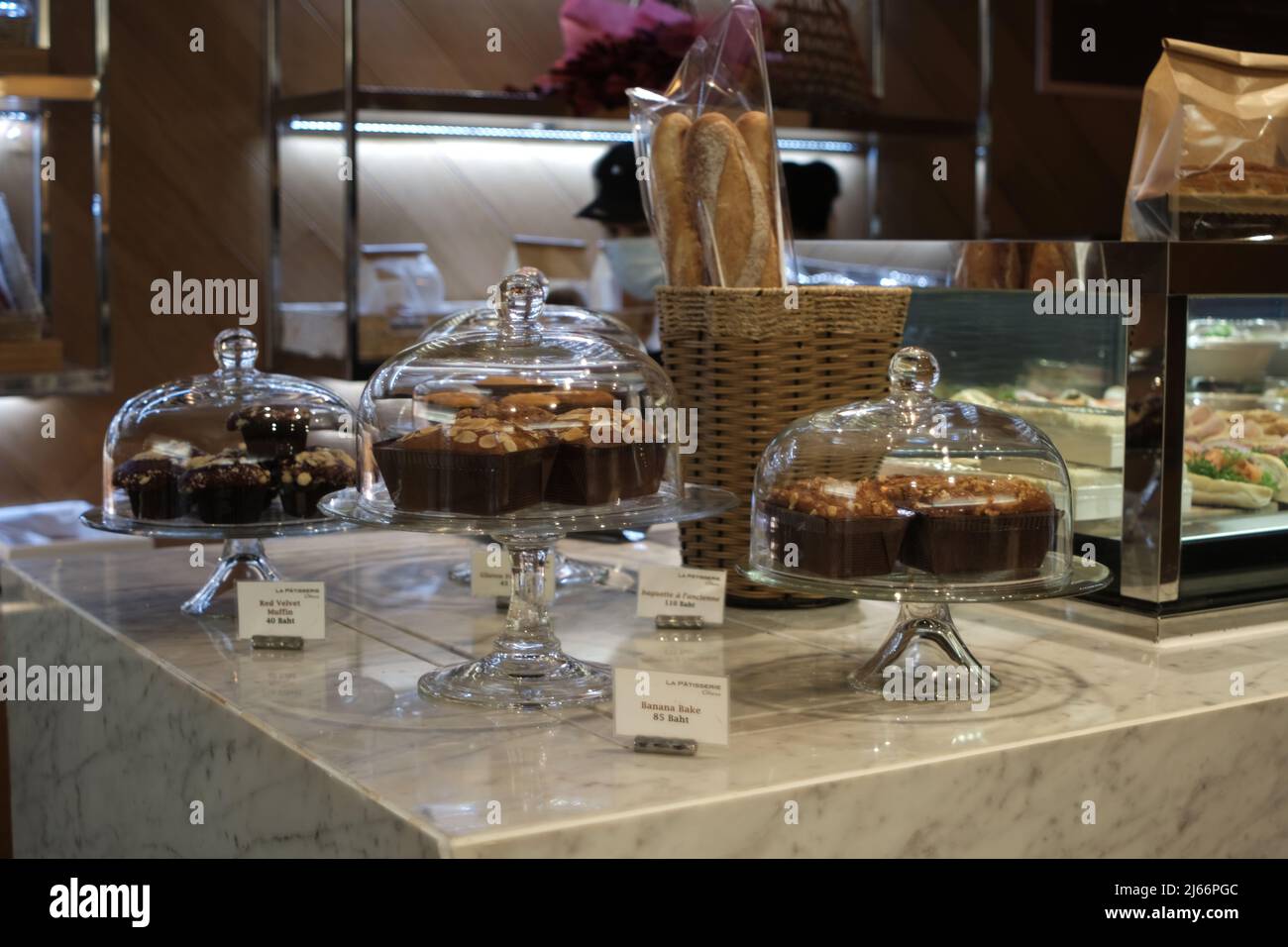 La Patisserie - Cafe & Bakery at food service Stock Photo - Alamy