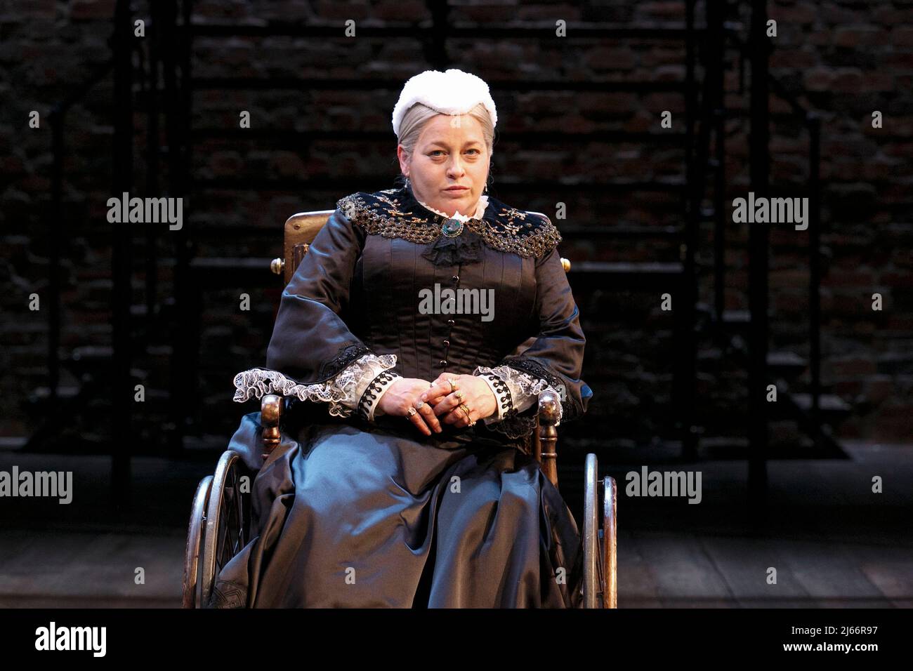 Beatie Edney (Queen Victoria) in THE EMPRESS by Tanika Gupta at the ...