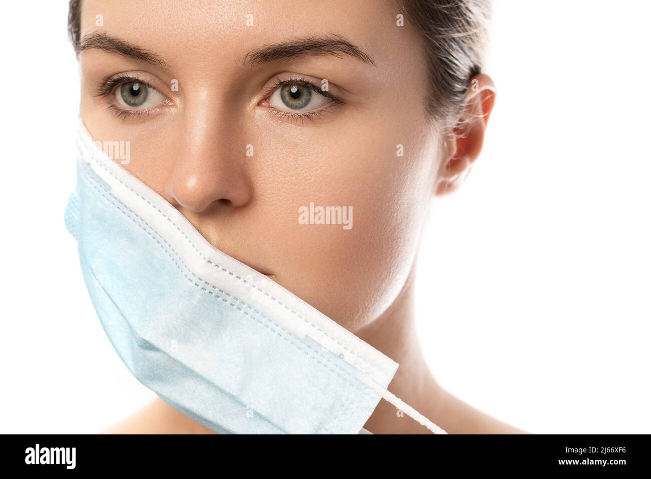 Woman red rash face hi-res stock photography and images - Alamy
