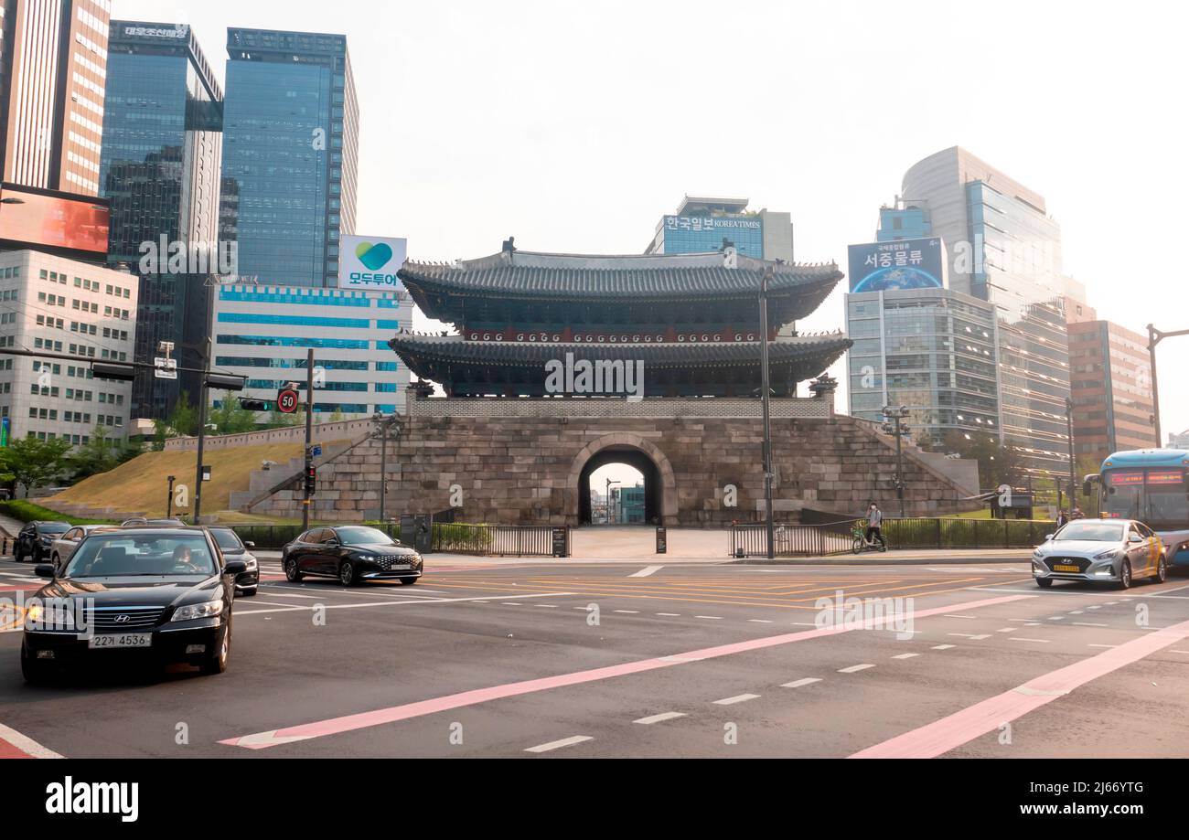 Namdaemun, April 21, 2022 : Namdaemun or South Great Gate, officially ...