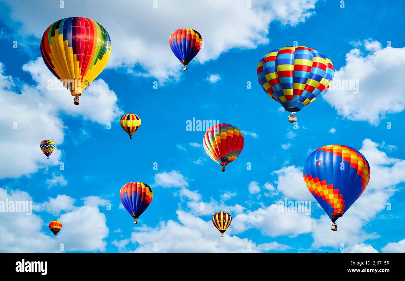 Balloons In The Sky Photography Wallpaper