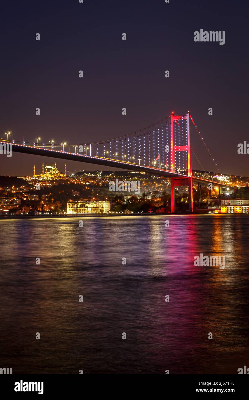 Bosphorus bridge between Asia and Europe at night. Istanbul, Turkey ...