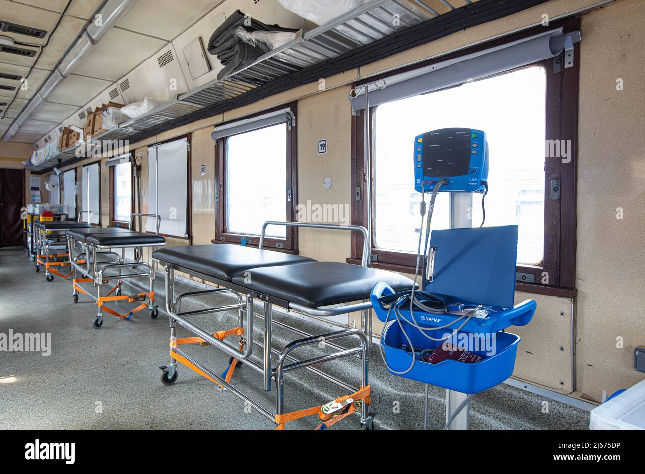 Cardiomonitoring system hi-res stock photography and images - Alamy