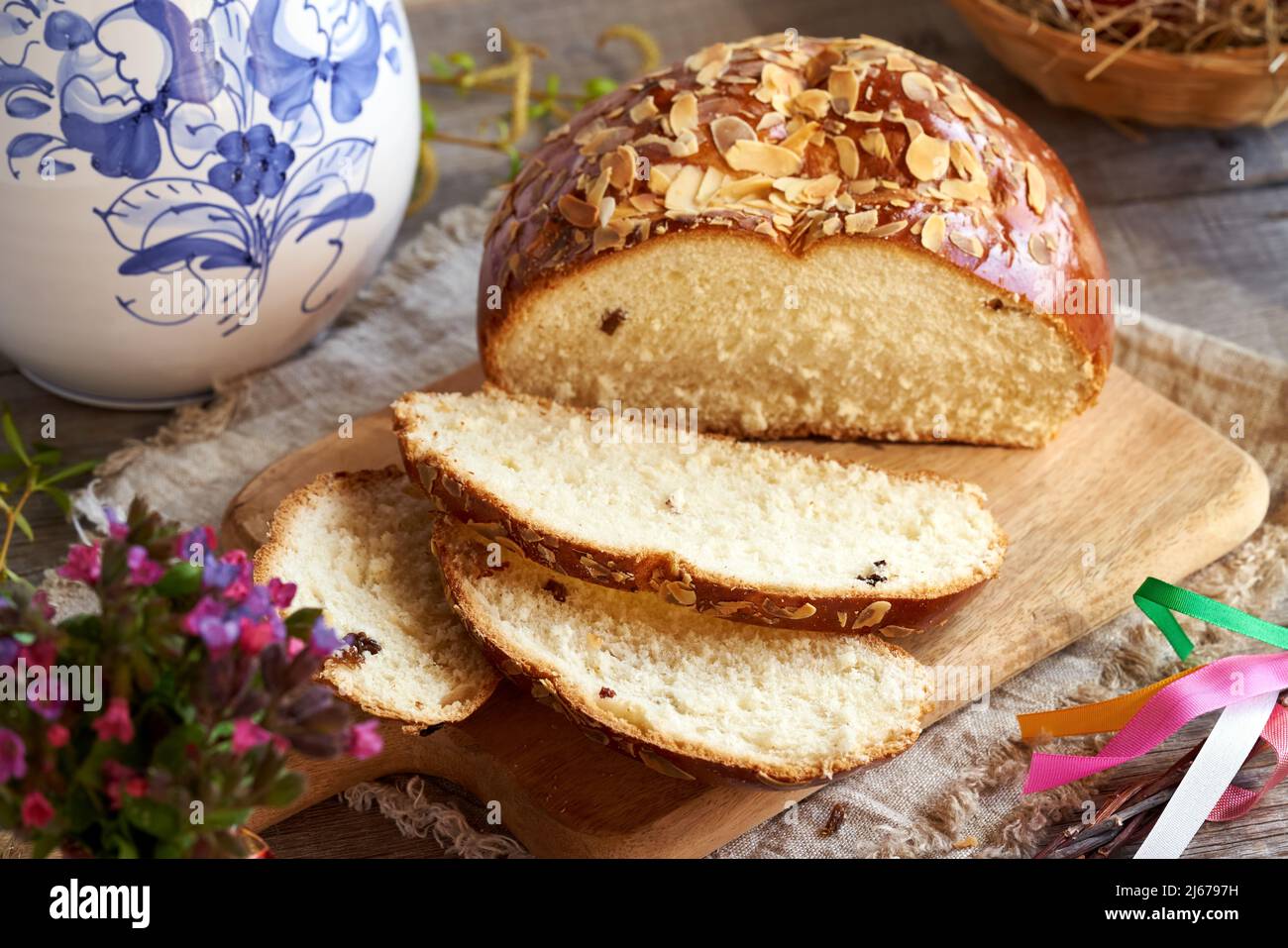 Almond cross bun hi-res stock photography and images - Alamy