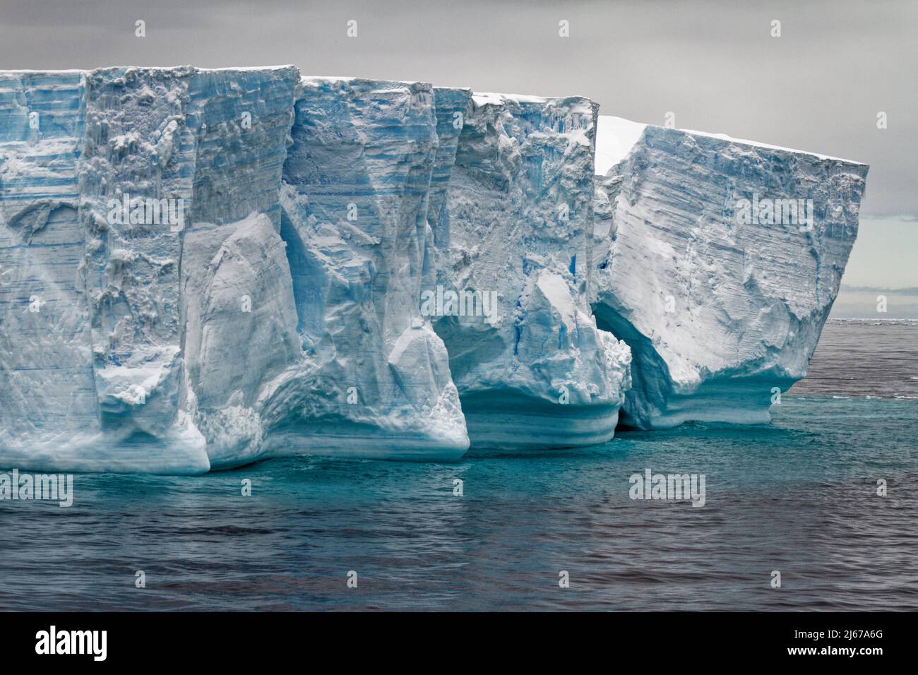 Antarctica, Antarctic Peninsula, Palmer Archipelago, Neumayer Channel ...