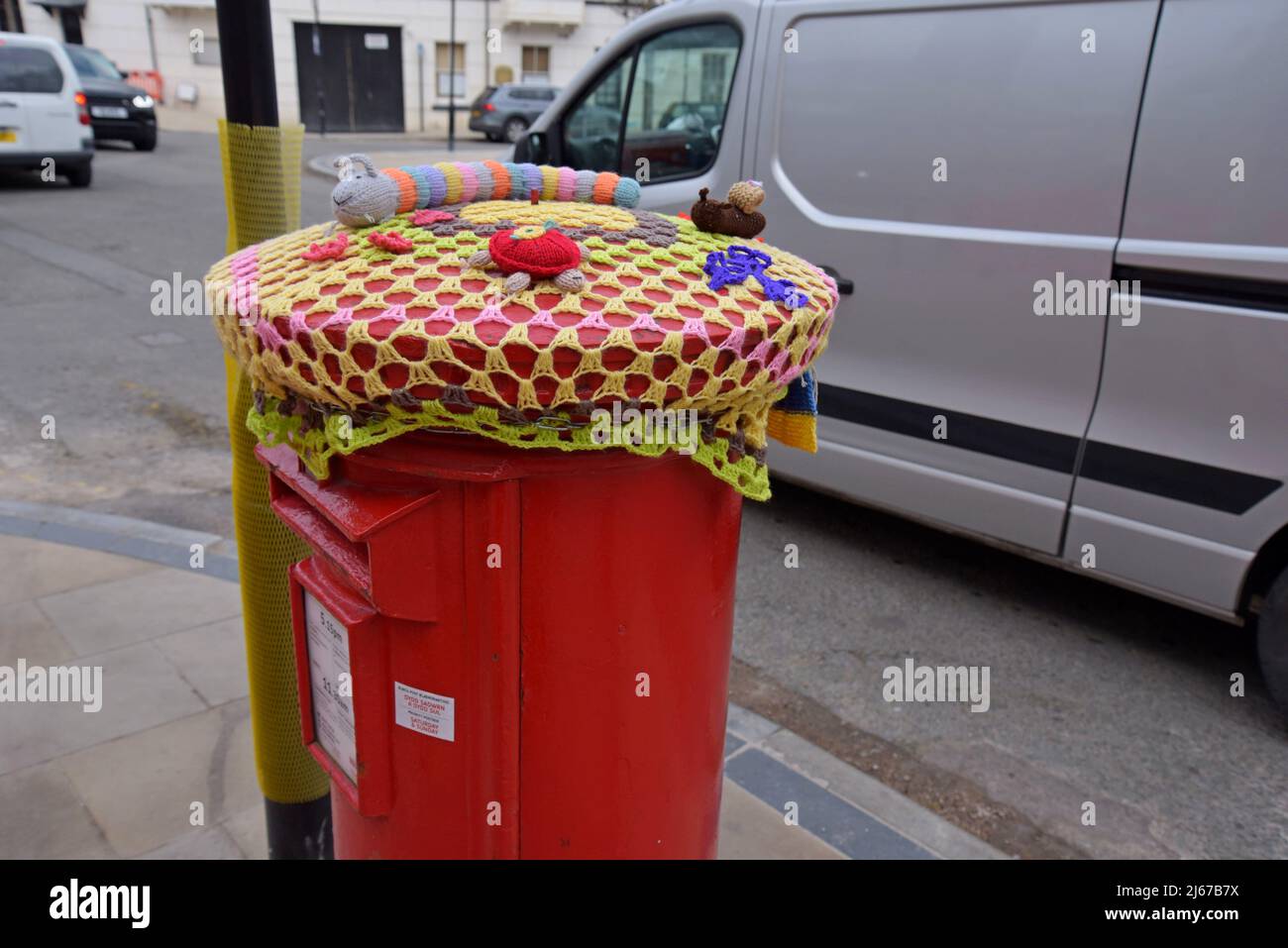 Yarn Bombing Uk Post Box at David Velasquez blog