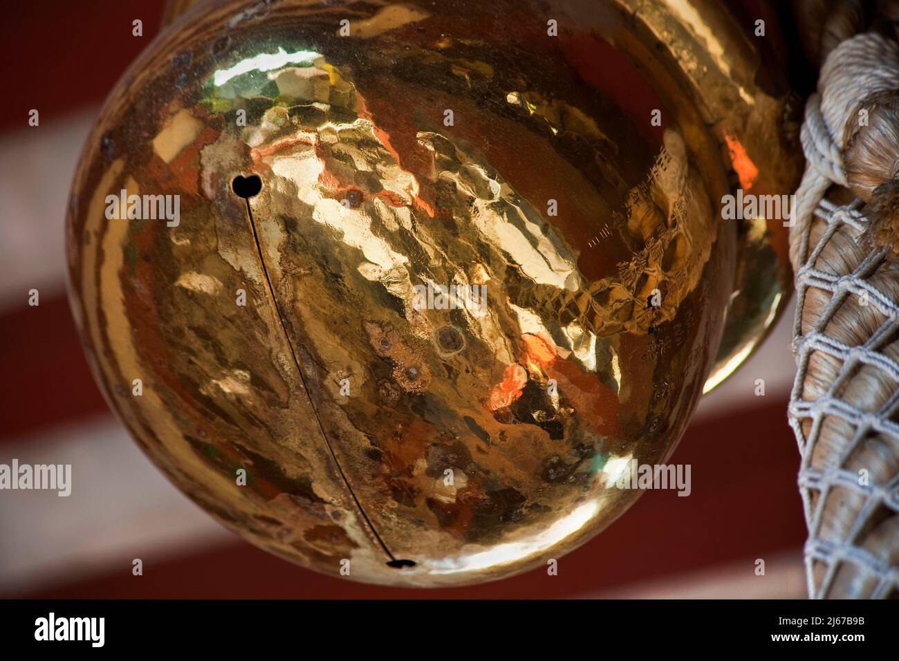 Brass summoning hi-res stock photography and images - Alamy