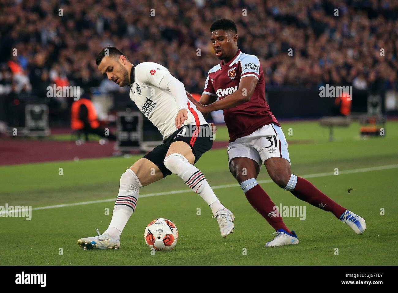 London, UK. 28th Apr, 2022. Filip Kostic of Eintracht Frankfurt (L ...