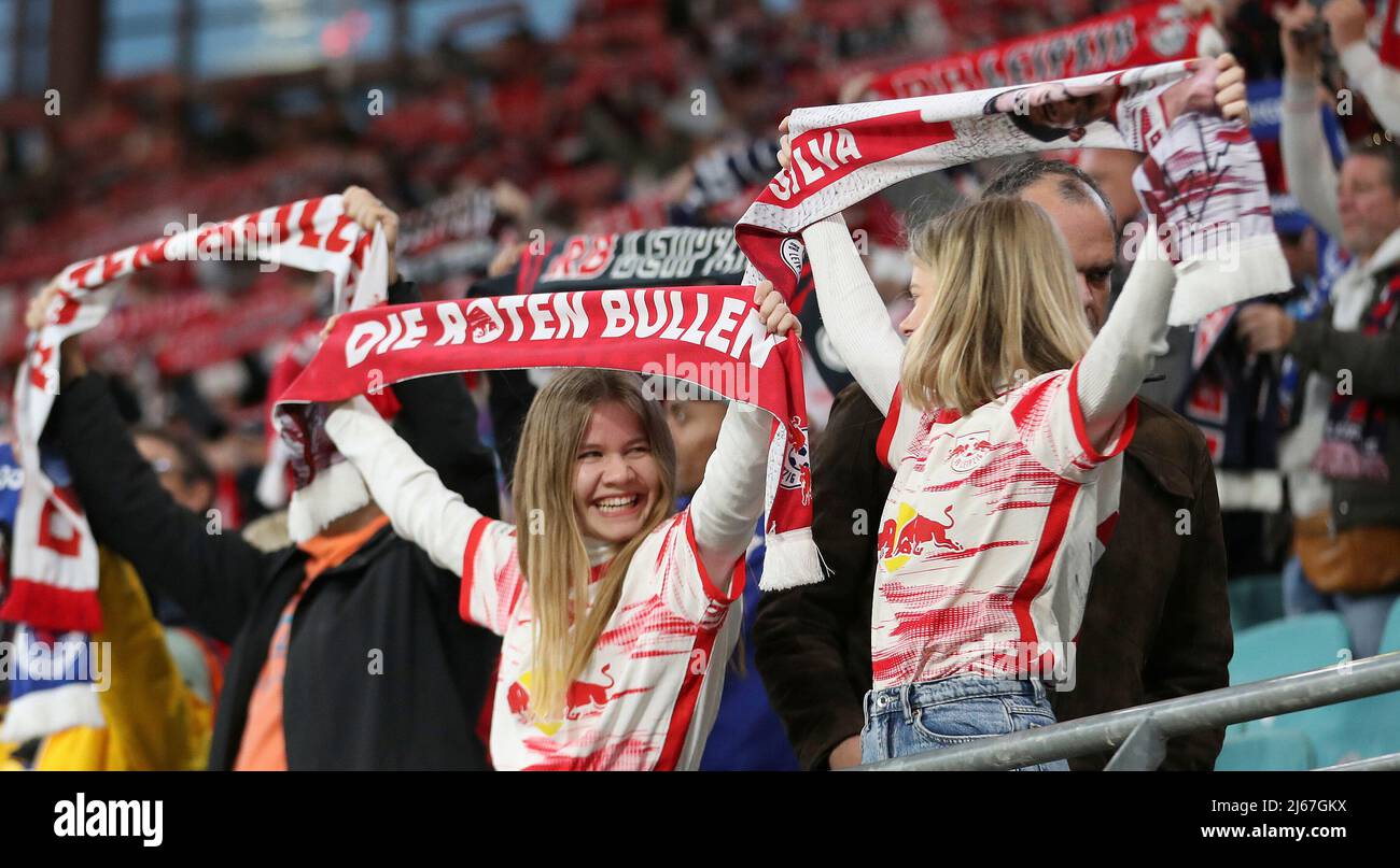 Rb red bull leipzig glasgow rangers fc hi-res stock photography and ...