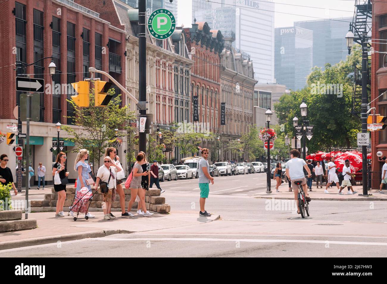 Toronto, Canada - 08 03 2018: Toronto summer scene with people waiting ...