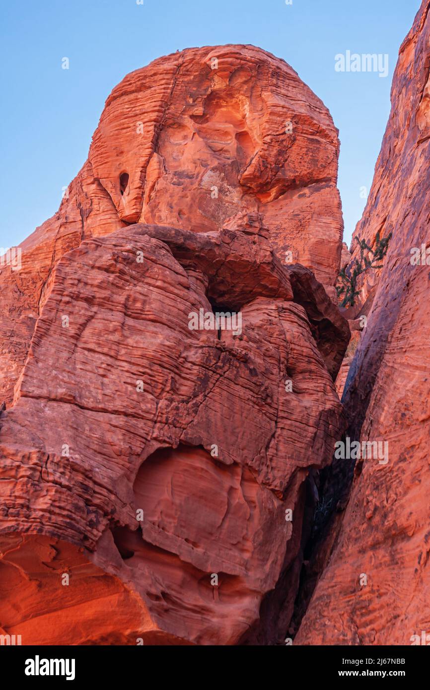 Limestone scape hi-res stock photography and images - Alamy