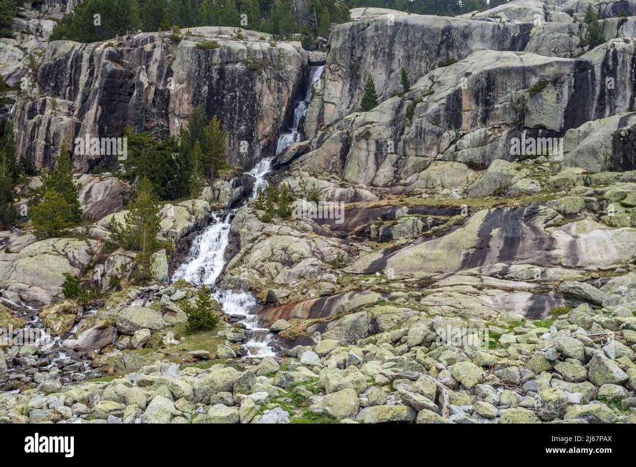 Spanish waterfalls hi-res stock photography and images - Alamy