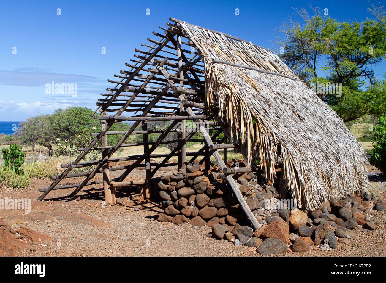 Hawaiian structure hi-res stock photography and images - Alamy