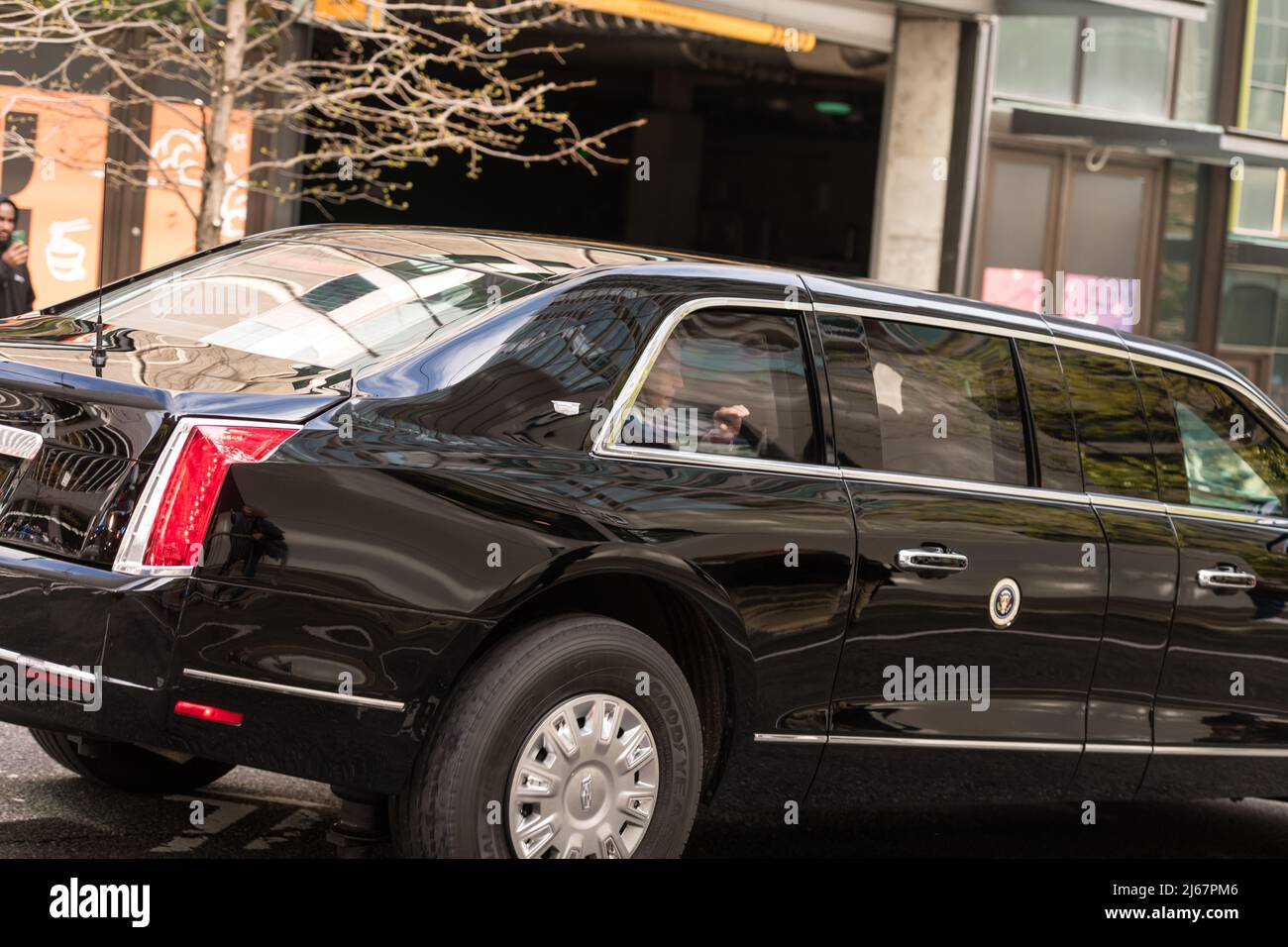 Biden motorcade hi-res stock photography and images - Alamy