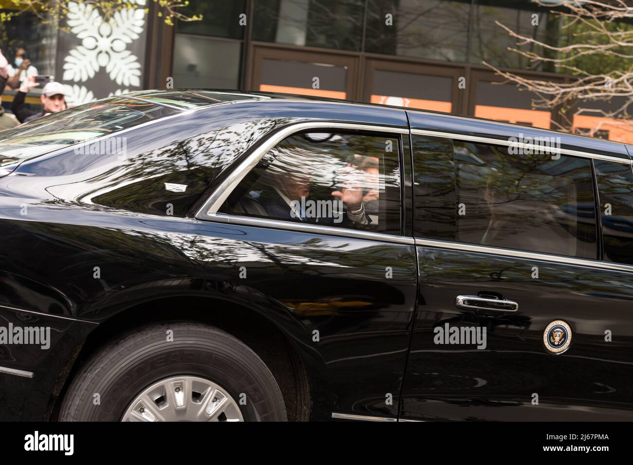 Biden motorcade hi-res stock photography and images - Alamy