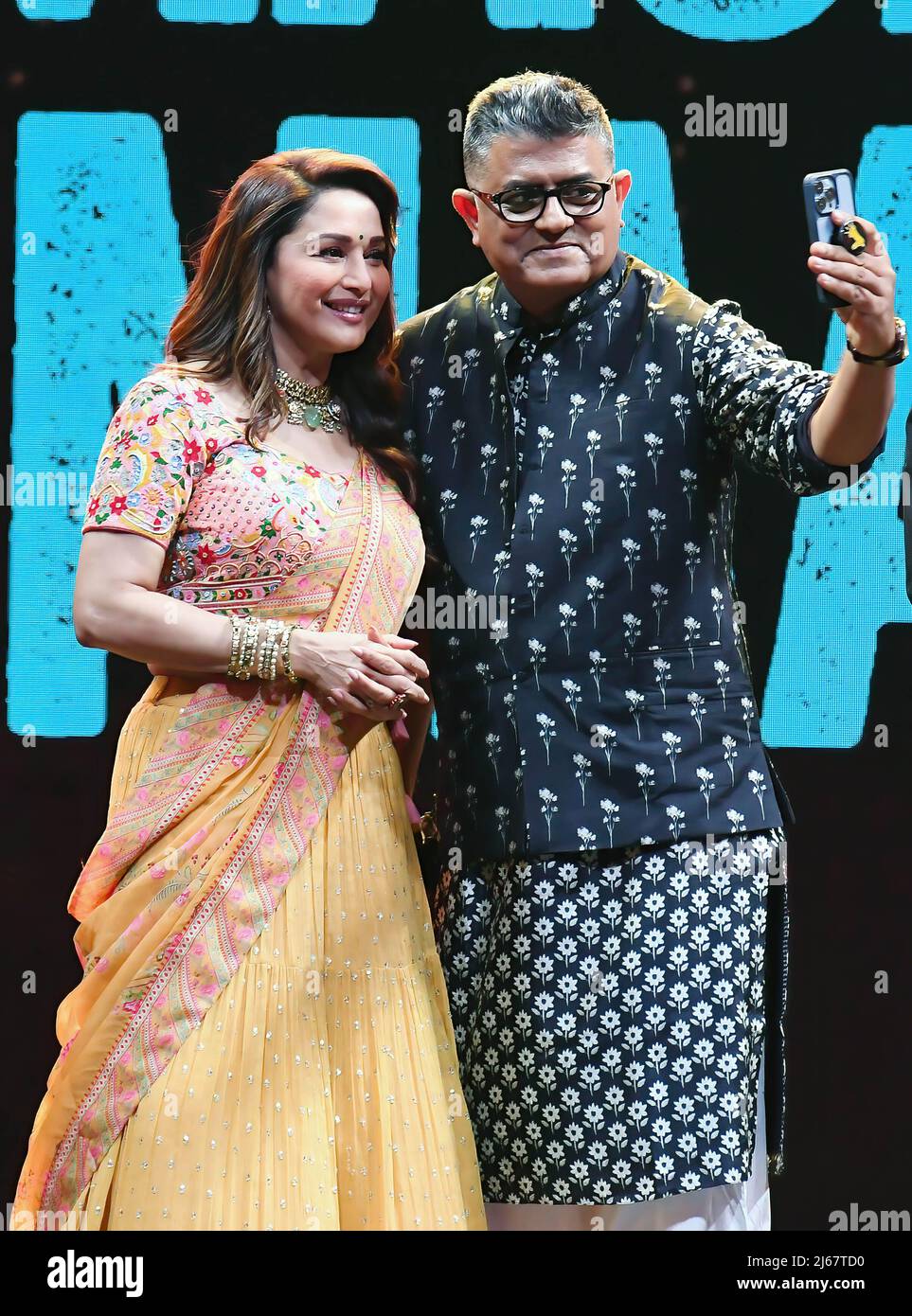 Actor madhuri dixit hi-res stock photography and images - Alamy