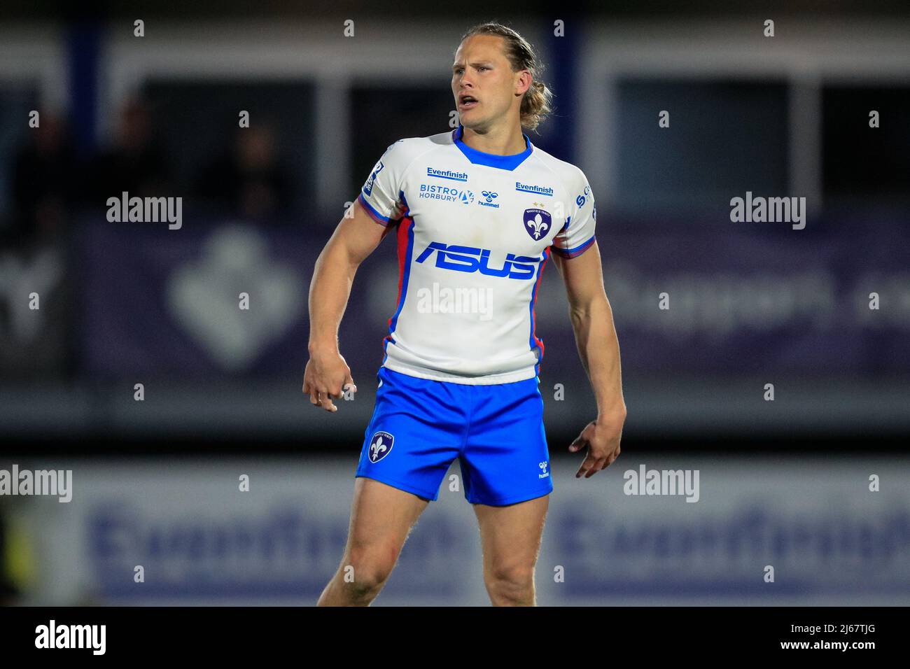 Jacob Miller (6) of Wakefield Trinity during the game Stock Photo - Alamy
