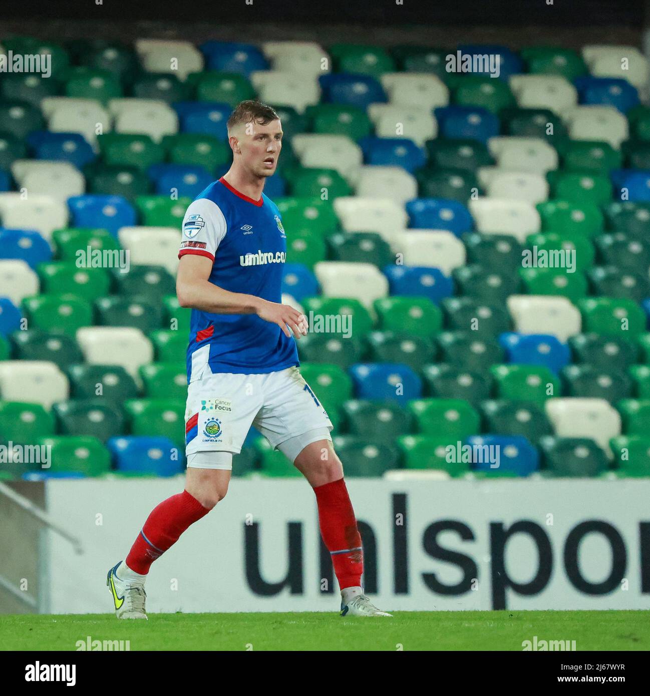 Ben hall irish league player hi-res stock photography and images - Alamy