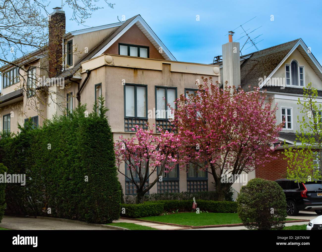 Brooklyn's Midwood area luxury expensive houses Stock Photo - Alamy