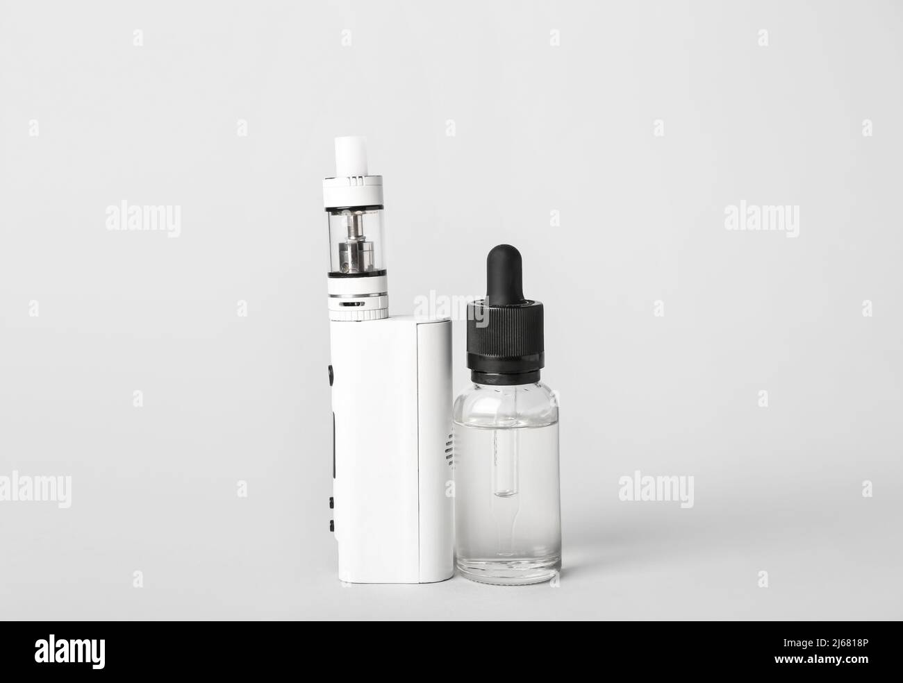 Modern vape mod cigarettes hi-res stock photography and images - Alamy