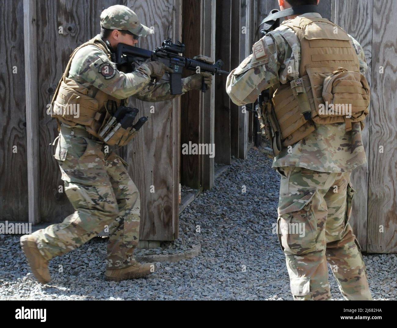 On the Fort Dix Range Complex soldiers train on Range 59F MOUT Site ...