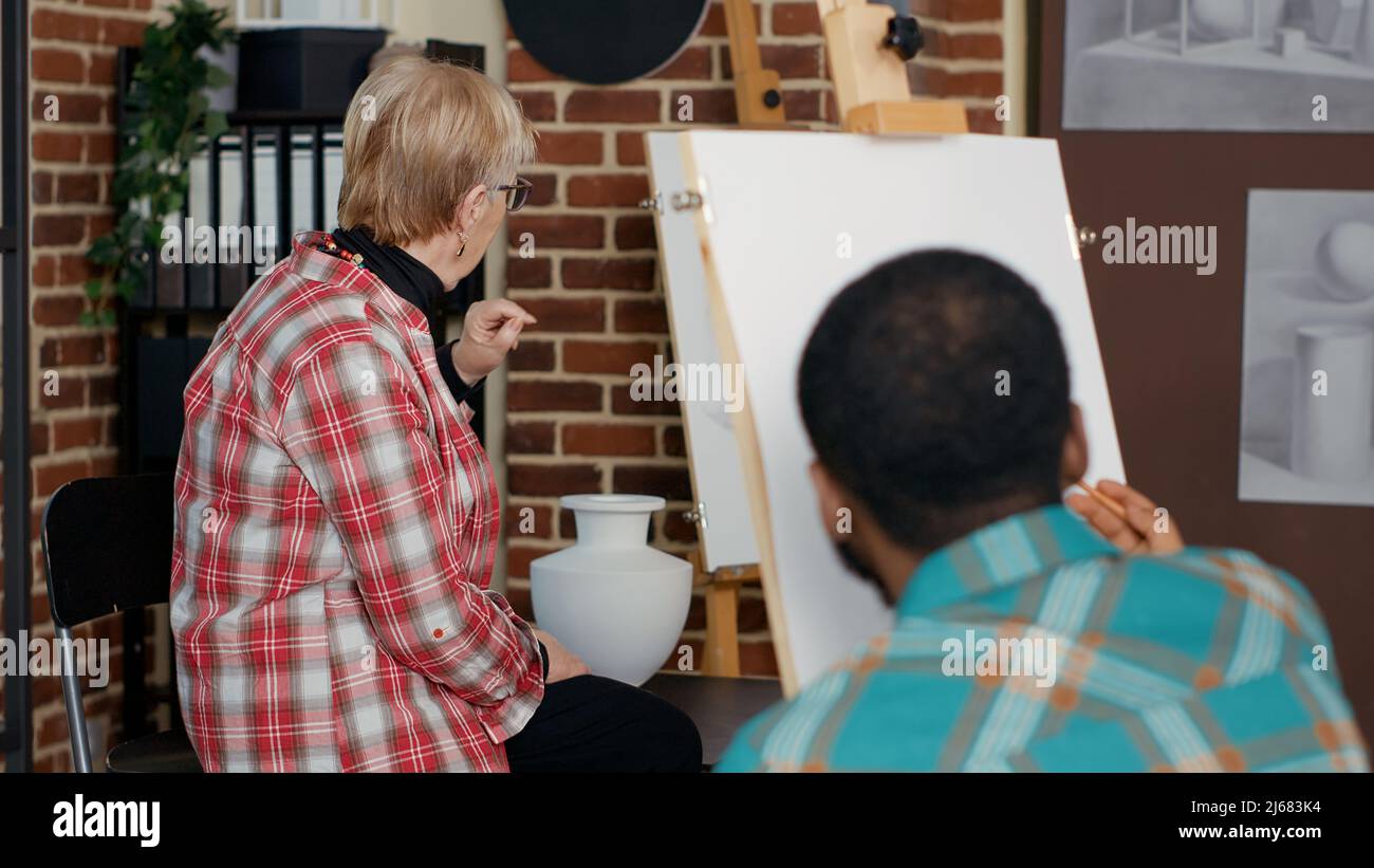 Artist easel diverse hi-res stock photography and images - Alamy