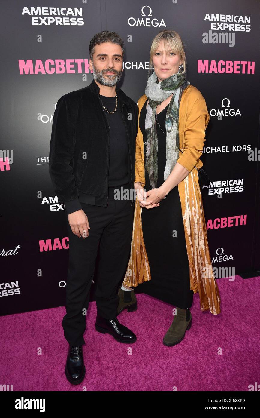 New York, USA. 28th Apr, 2022. Oscar Isaac, Elvira Lind at arrivals for ...