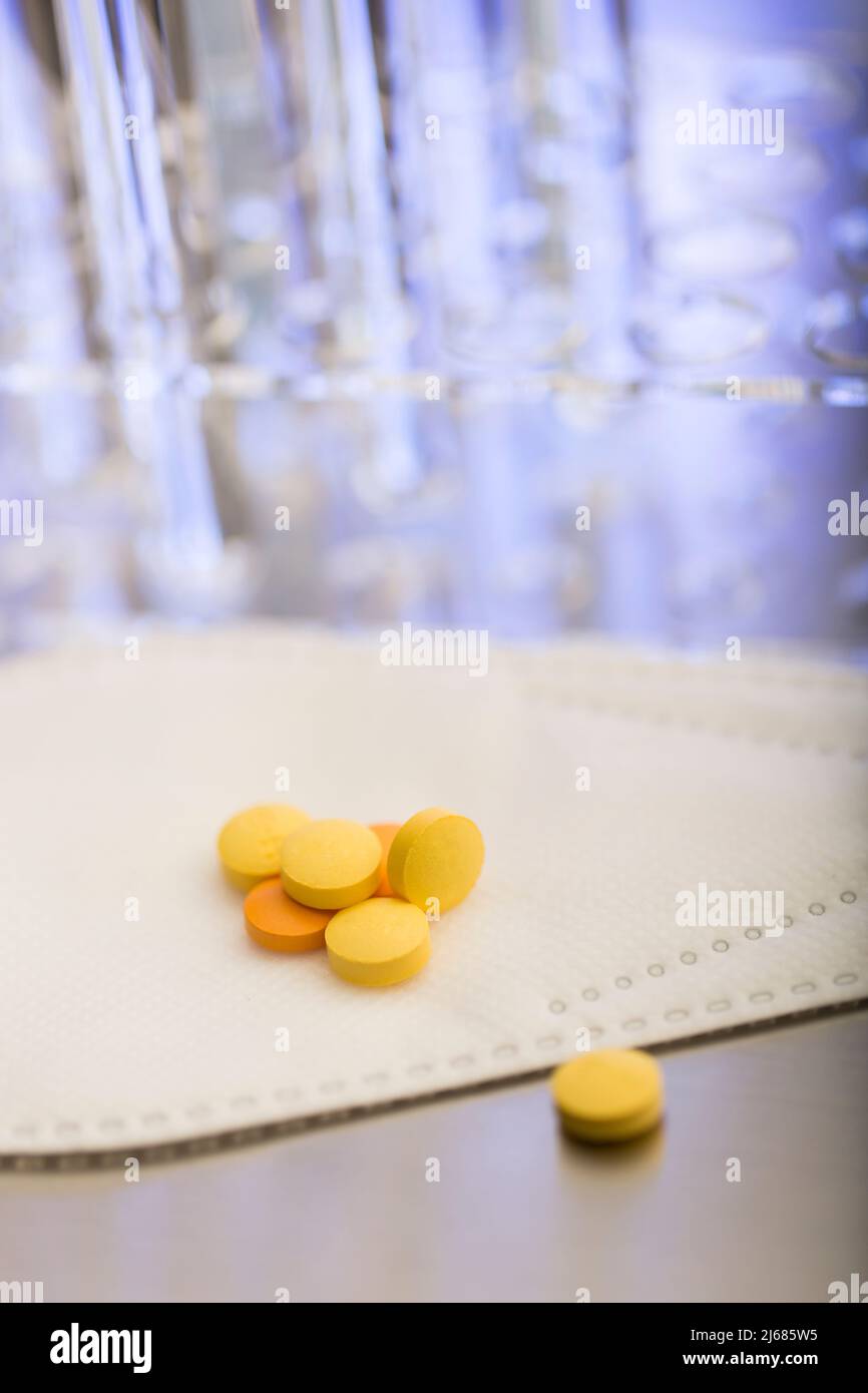 Flu ellipse hi-res stock photography and images - Alamy