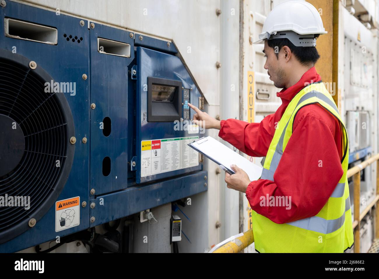 Engineer inspection hi-res stock photography and images - Alamy