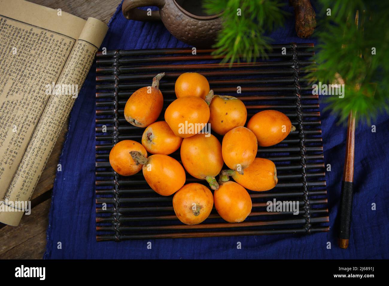 Loquat container hi-res stock photography and images - Alamy