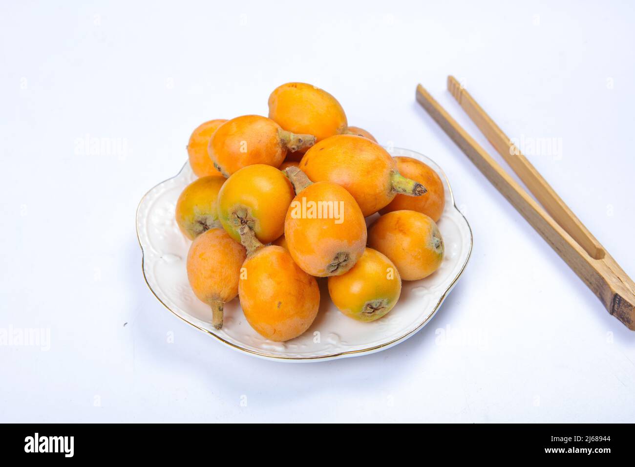 Loquat fruit hi-res stock photography and images - Alamy