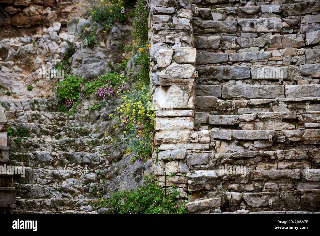 Croatian stone houses hi-res stock photography and images - Alamy