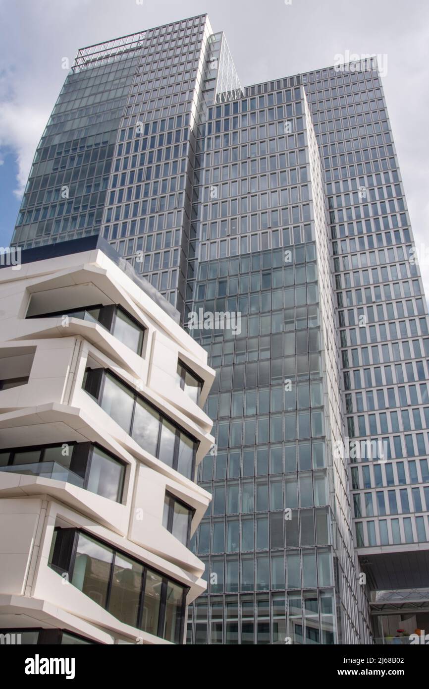 Frankfurt July 2021: High-rise buildings in Frankfurt's banking Stock ...
