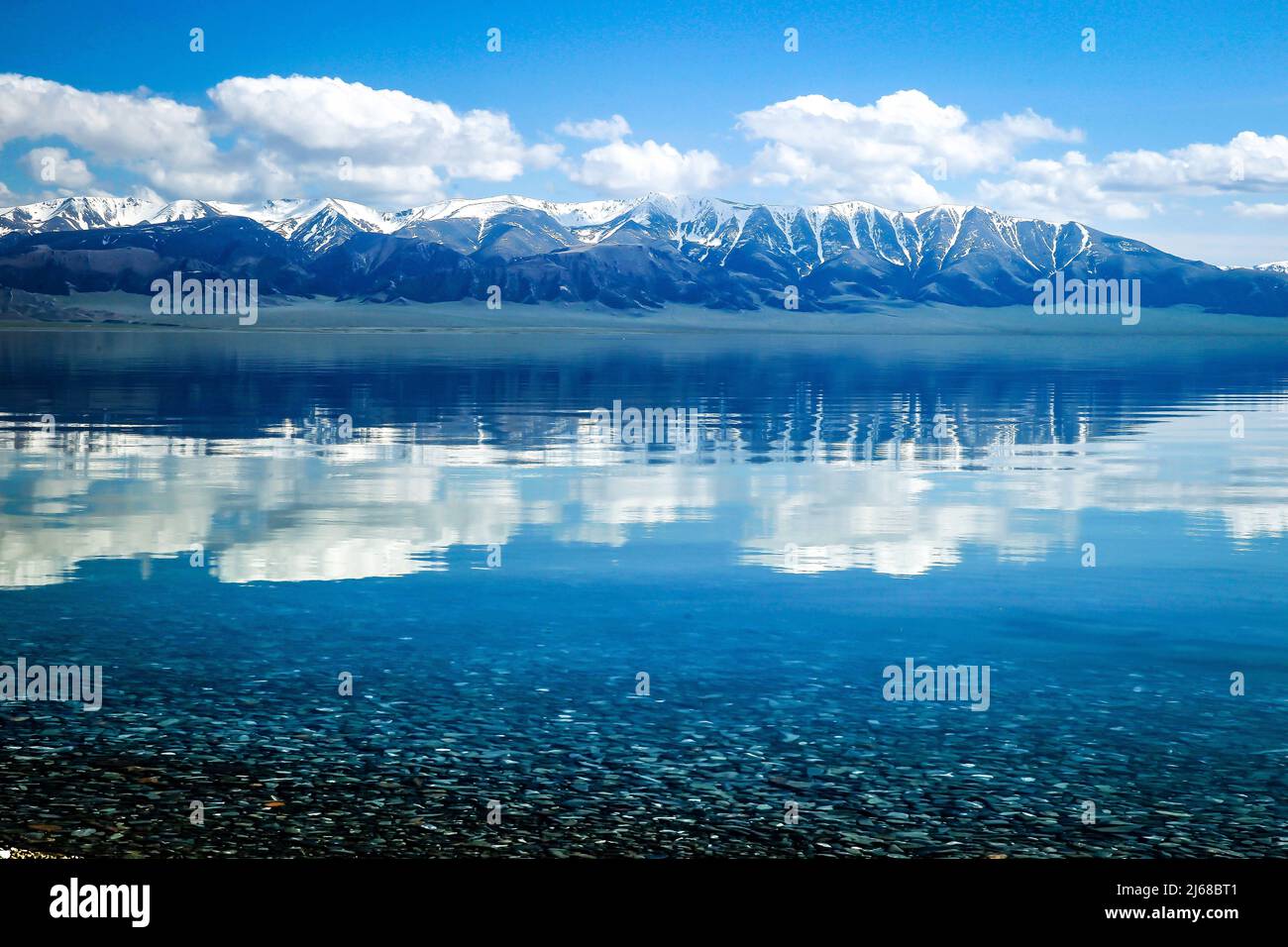 The highest elevation in xinjiang lake hi-res stock photography and images - Alamy