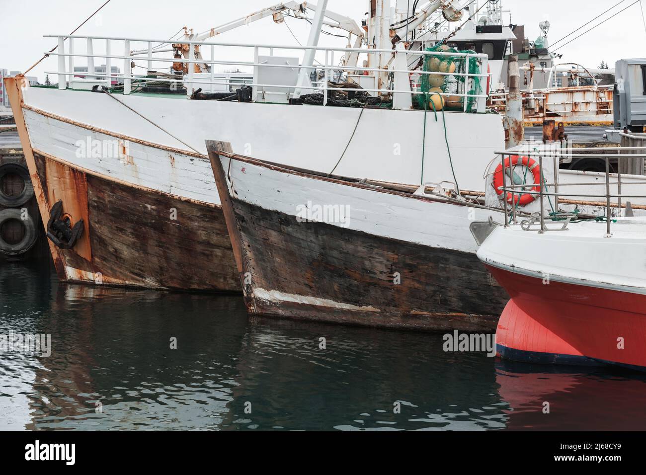 Icelandic fishing trawler hi-res stock photography and images - Alamy