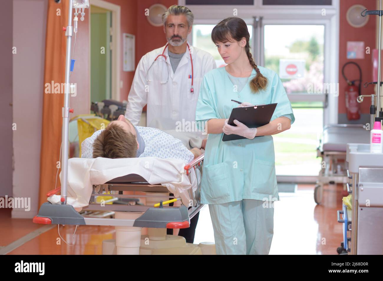 concept of emergency hospital syringe litter Stock Photo - Alamy