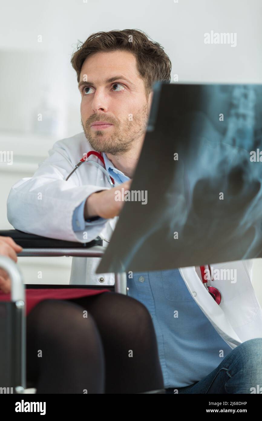 Medical scan interpretation hi-res stock photography and images - Alamy