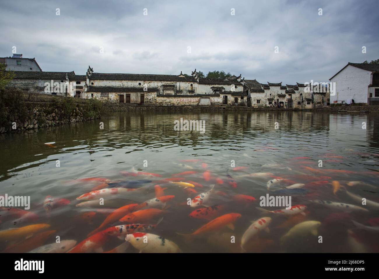 River yang folk houses hi-res stock photography and images - Alamy