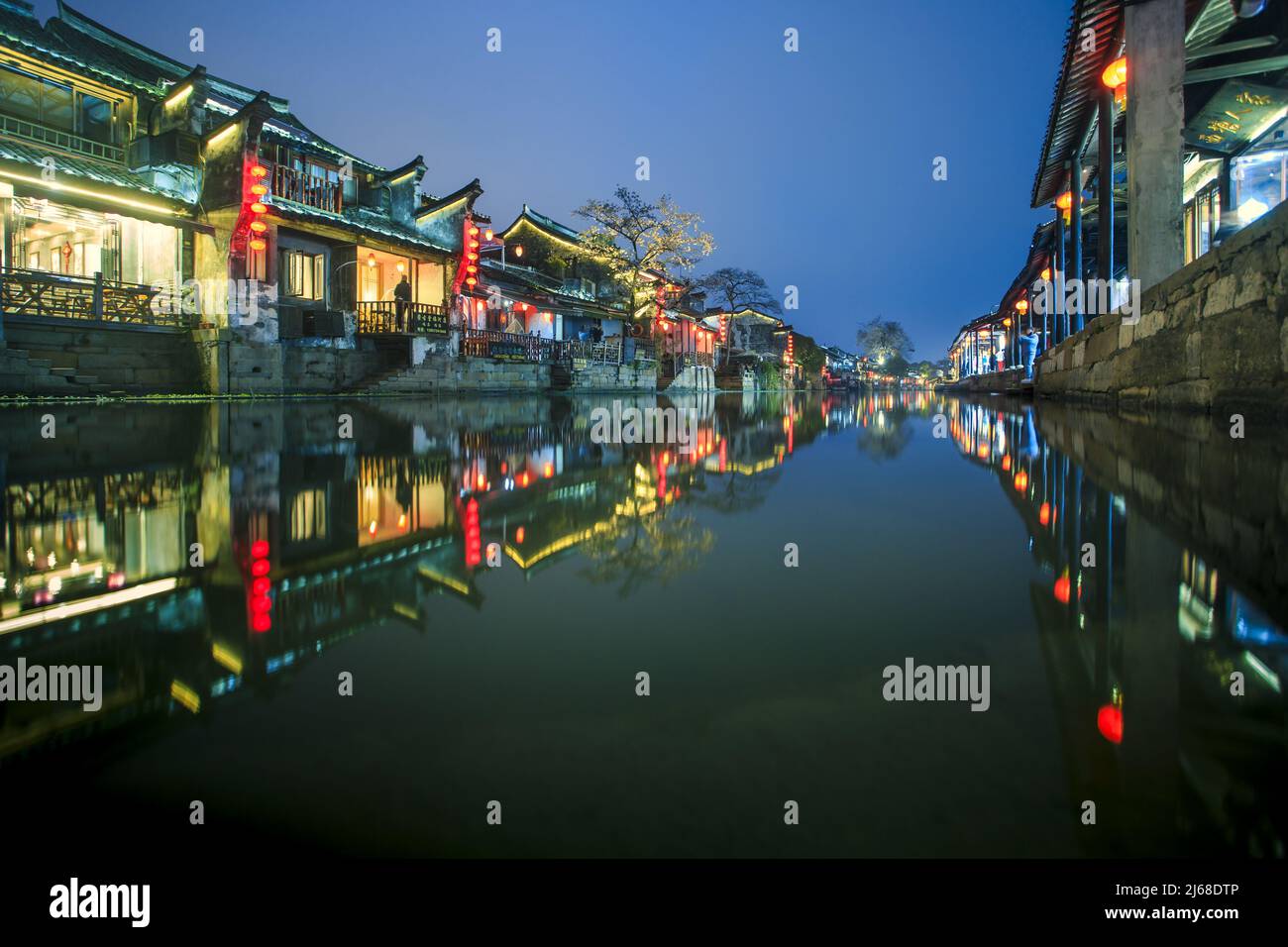 Xitang town the night Stock Photo - Alamy