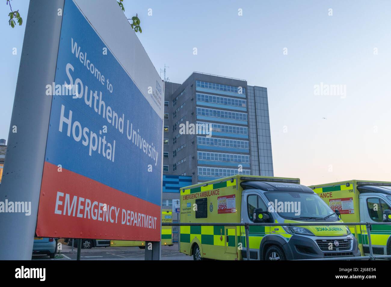 Southend University Hospital front sign, ambulances waiting, tower ...