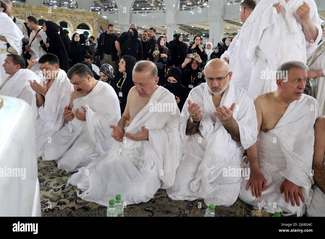 Mosque prayer saudi arabia 2022 hi-res stock photography and images - Alamy