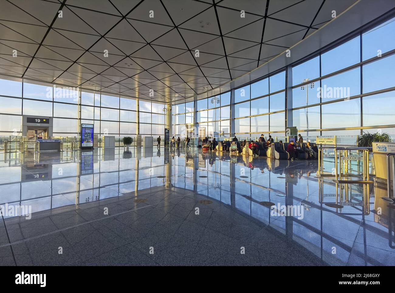 The airport terminal Stock Photo - Alamy