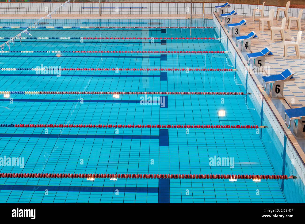 Lines in a swimming pool basin Stock Photo - Alamy