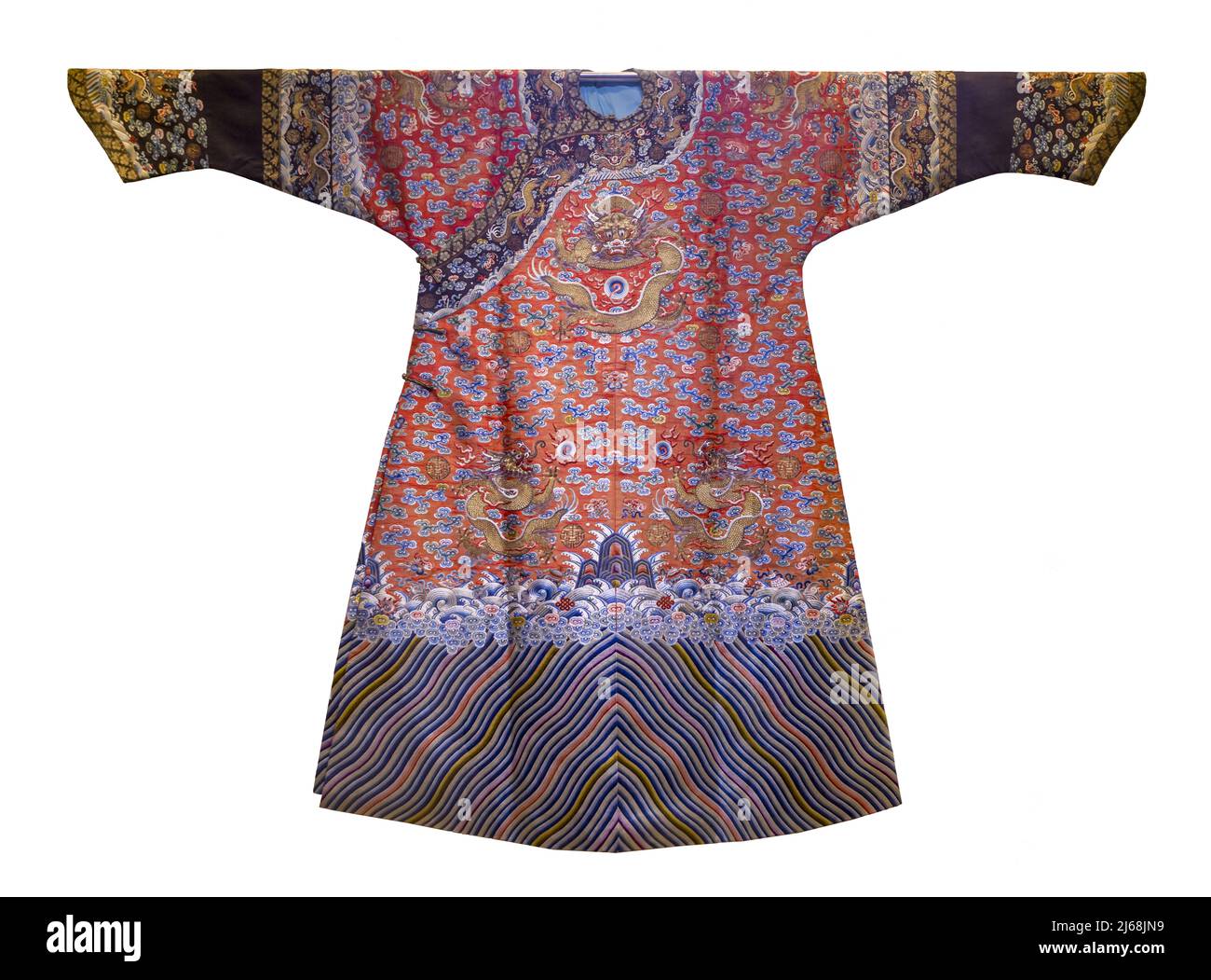 The ancient costume embroidery craft - red bottom late qing dragon robe ...