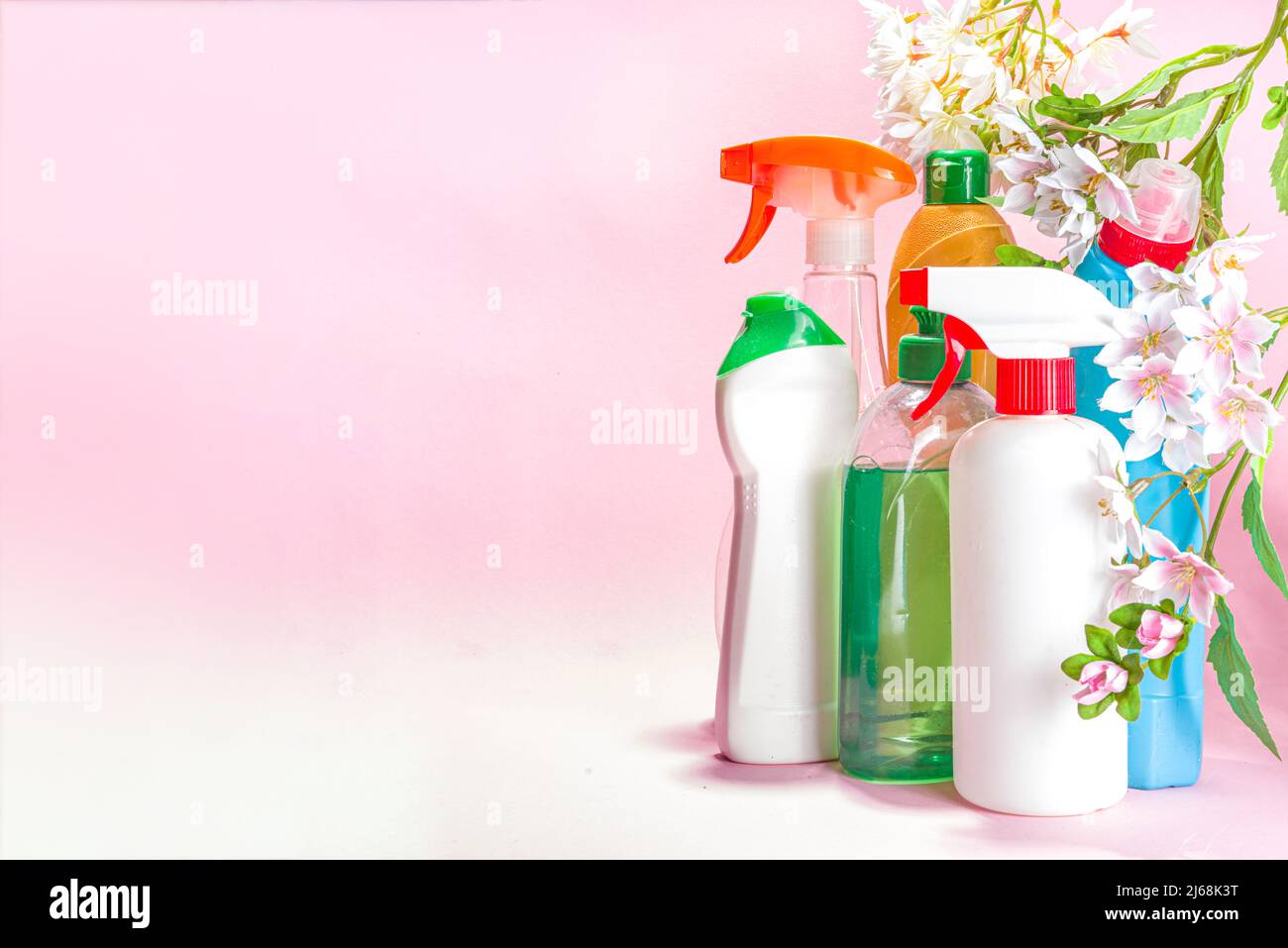 Spring clean sale background, cleaning advertising flayer mock-up ...