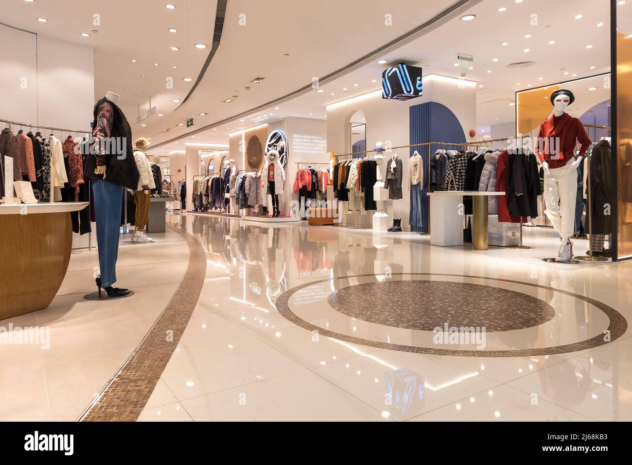 Shanghai clothing store product display Stock Photo - Alamy