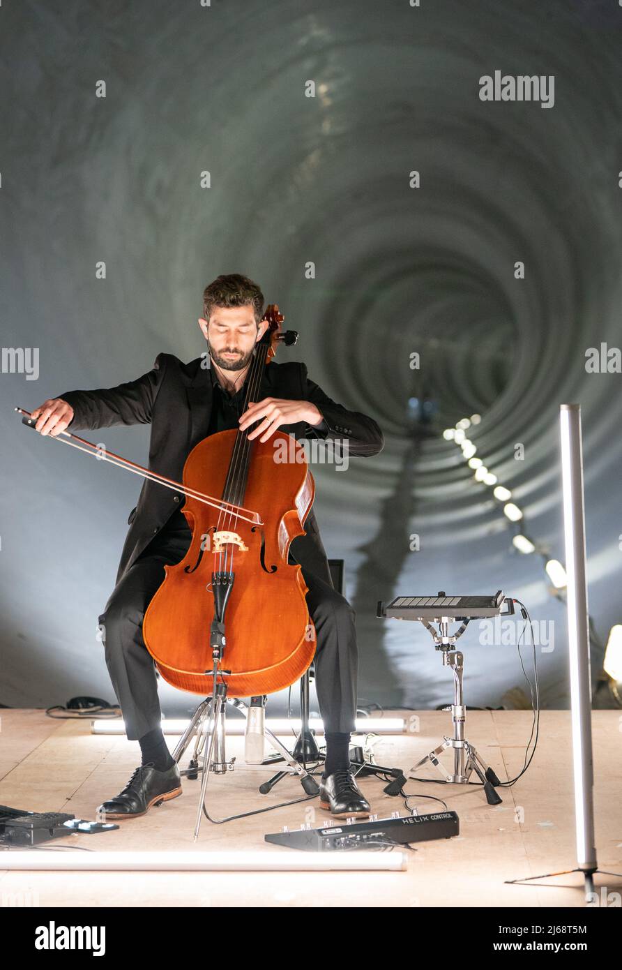 Composer Rob Lewis performs his piece 'Tunnel to Tide', live, nearly ...